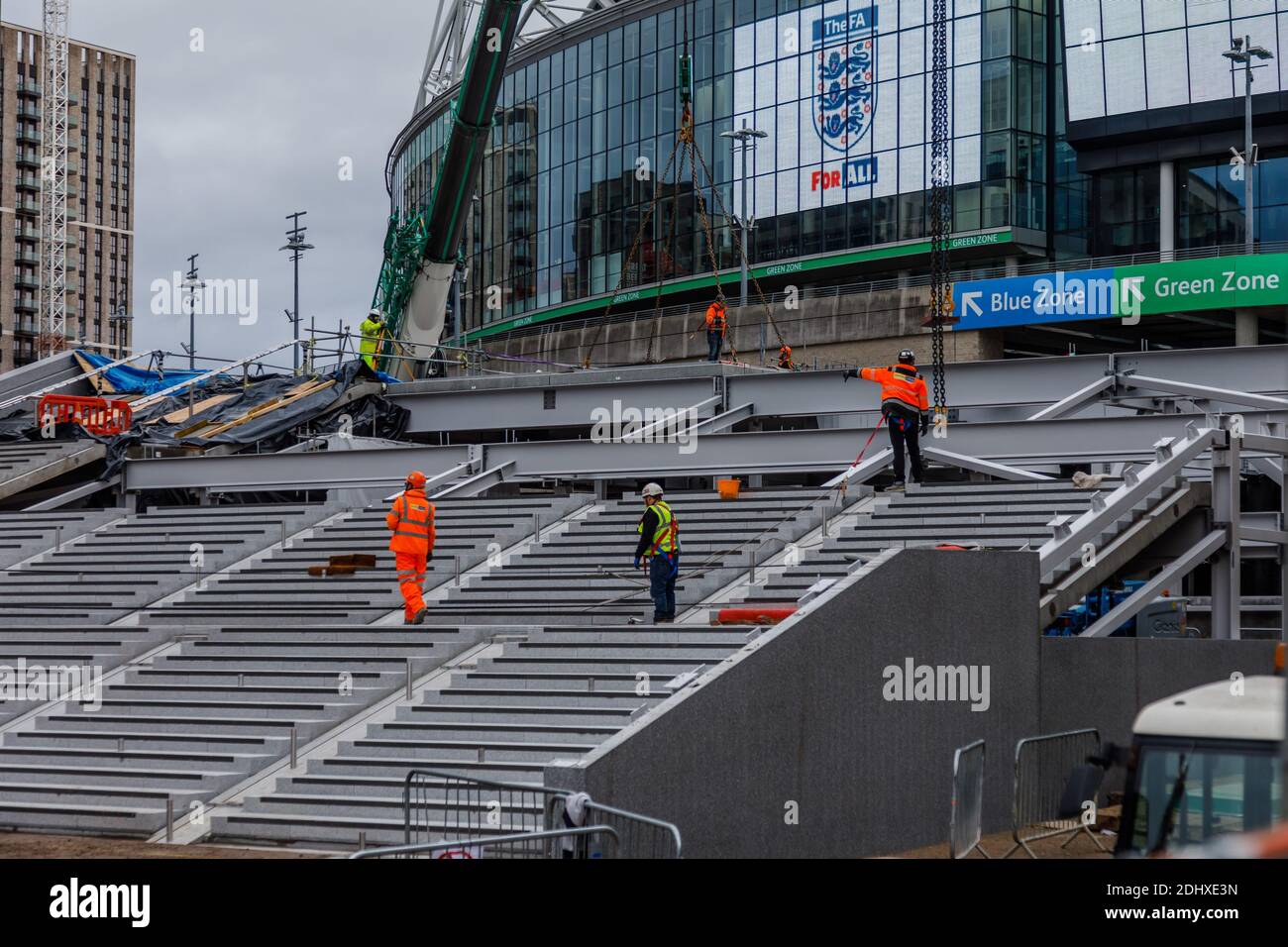 Wembley Stadium, Wembley Park, UK. 12th December 2020. Pre-cast ...