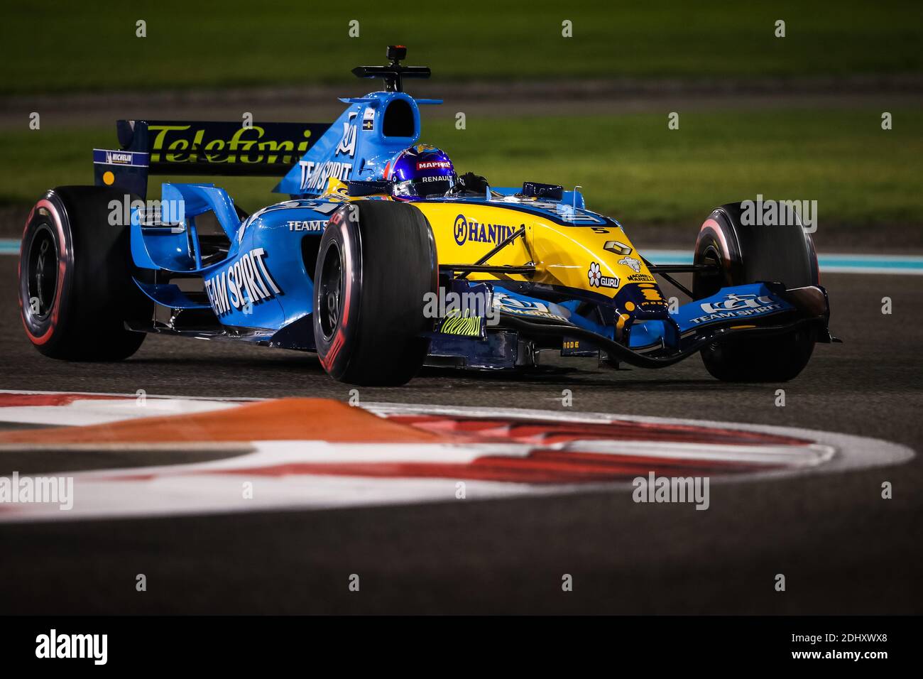 Renault r25 car hi-res stock photography and images - Alamy