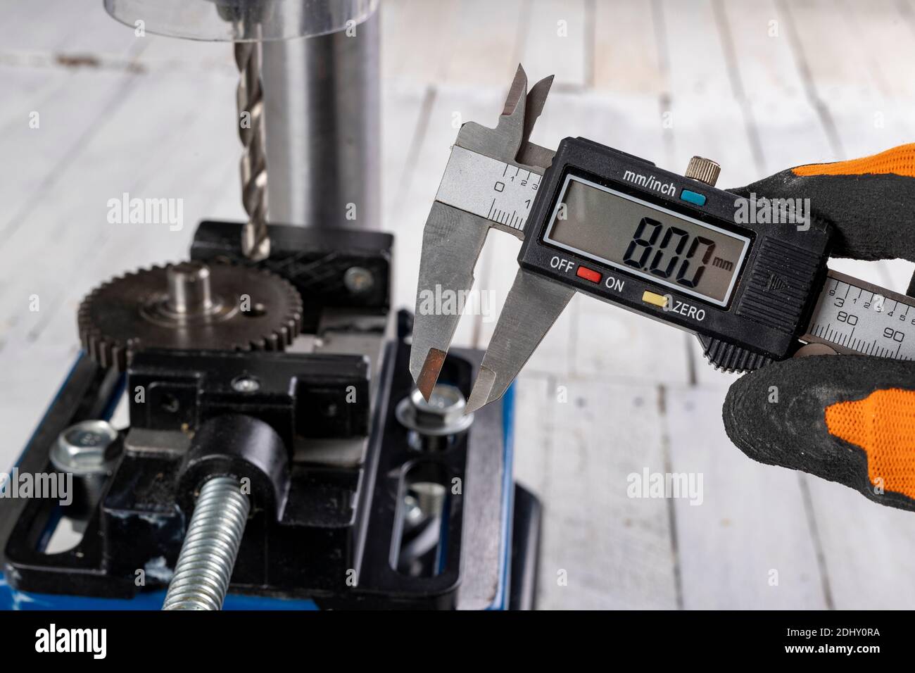 Dimple machine hi-res stock photography and images - Alamy