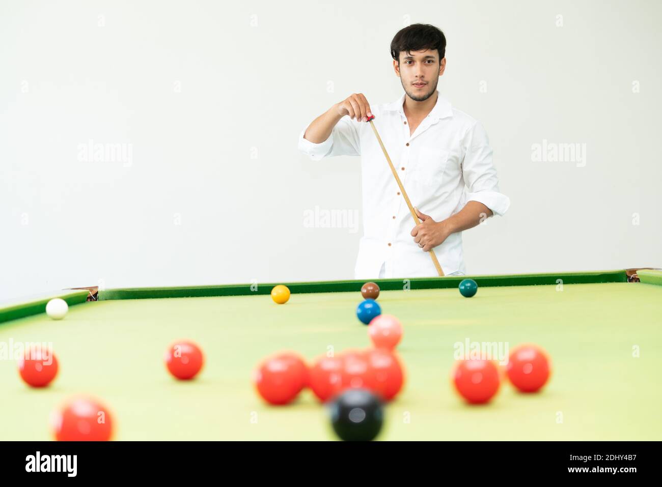 Ball snooker player hi-res stock photography and images - Alamy