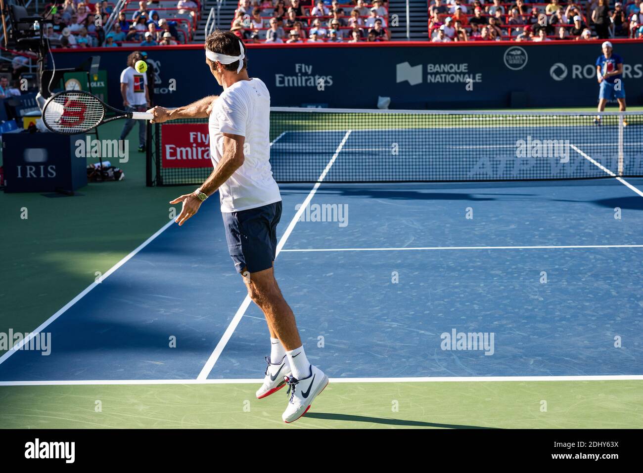 Roger federer backhand hi-res stock photography and images - Alamy