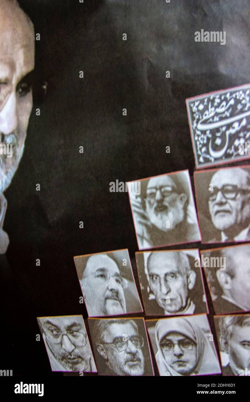 Iranian propaganda posters hi-res stock photography and images - Alamy