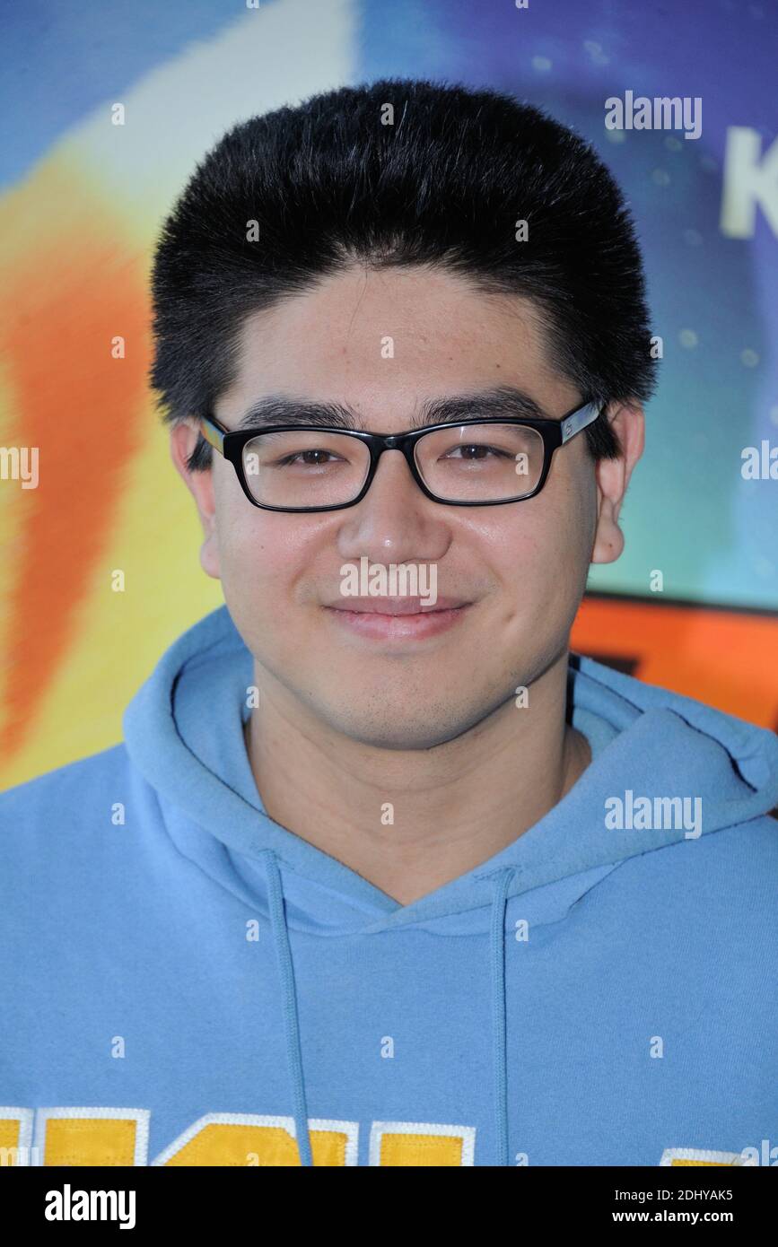 Kevin Tran assiste a la premiere de Ratchet et Clank au cinema MK2 ...