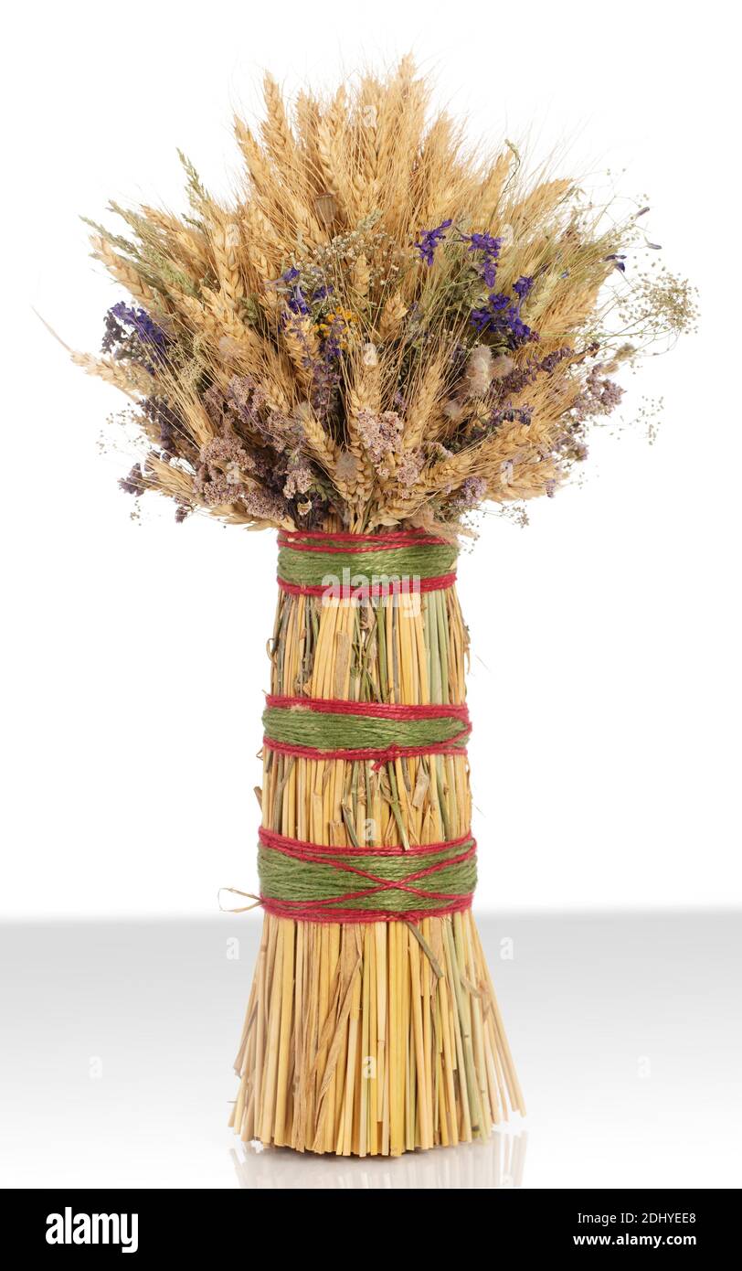Didukh is a symbol of harvest, prosperity, wealth, immortal ancestor ...