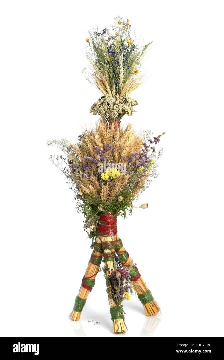 Didukh is a symbol of harvest, prosperity, wealth, immortal ancestor ...