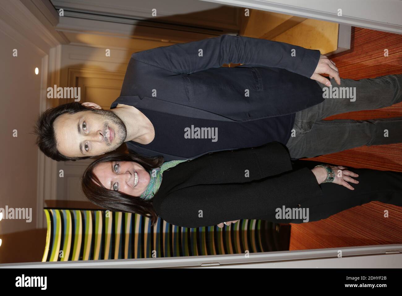 Heidi Barnes et Michael Cohen lors du vernissage de l'exposition de ...