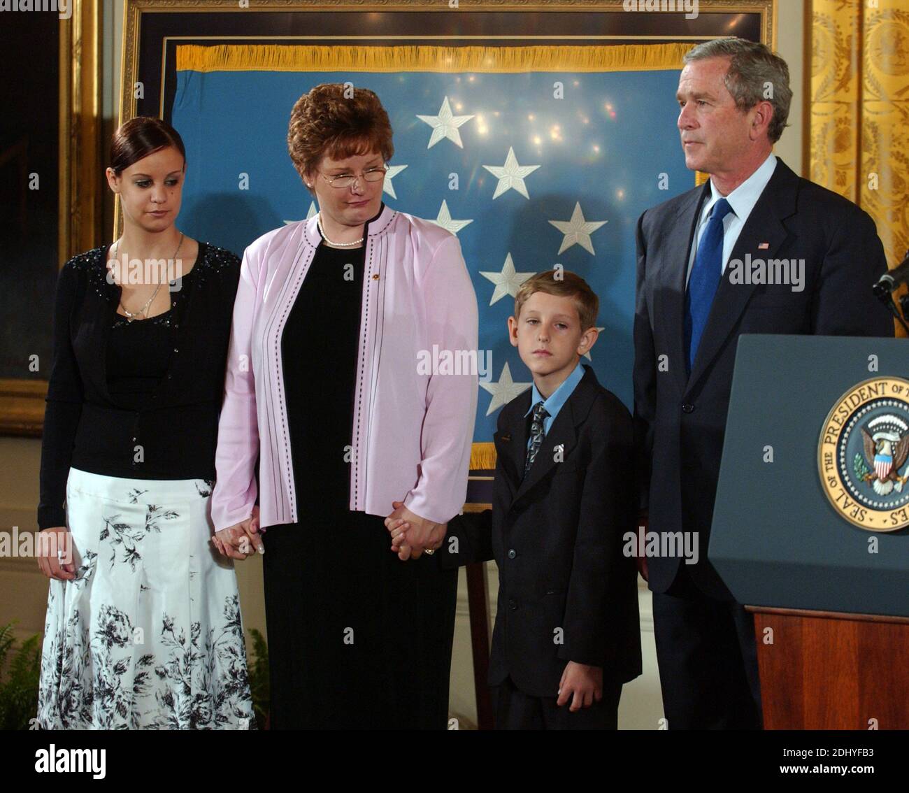 Washington, D.C. - April 4, 2005 -- United States President George W ...