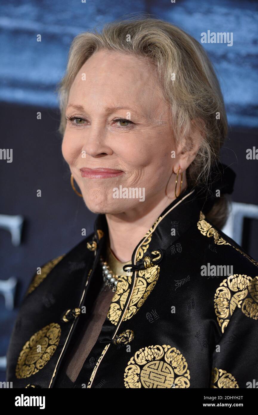 Faye Dunaway attends the premiere of HBO's 'Game Of Thrones' Season 6 ...
