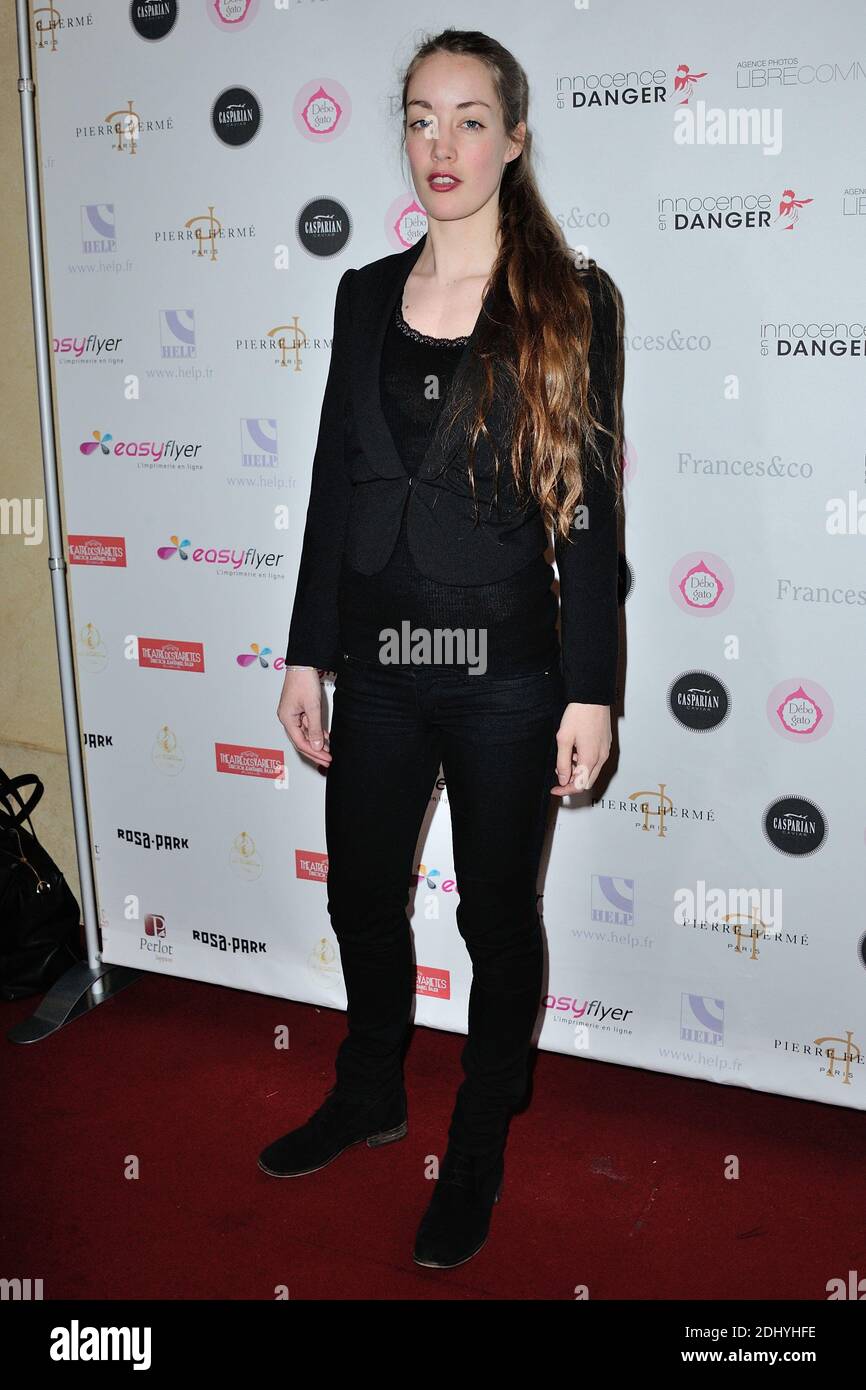 Juliette Besson (fille de Luc Besson et de Anne Parillaud) assiste au ...