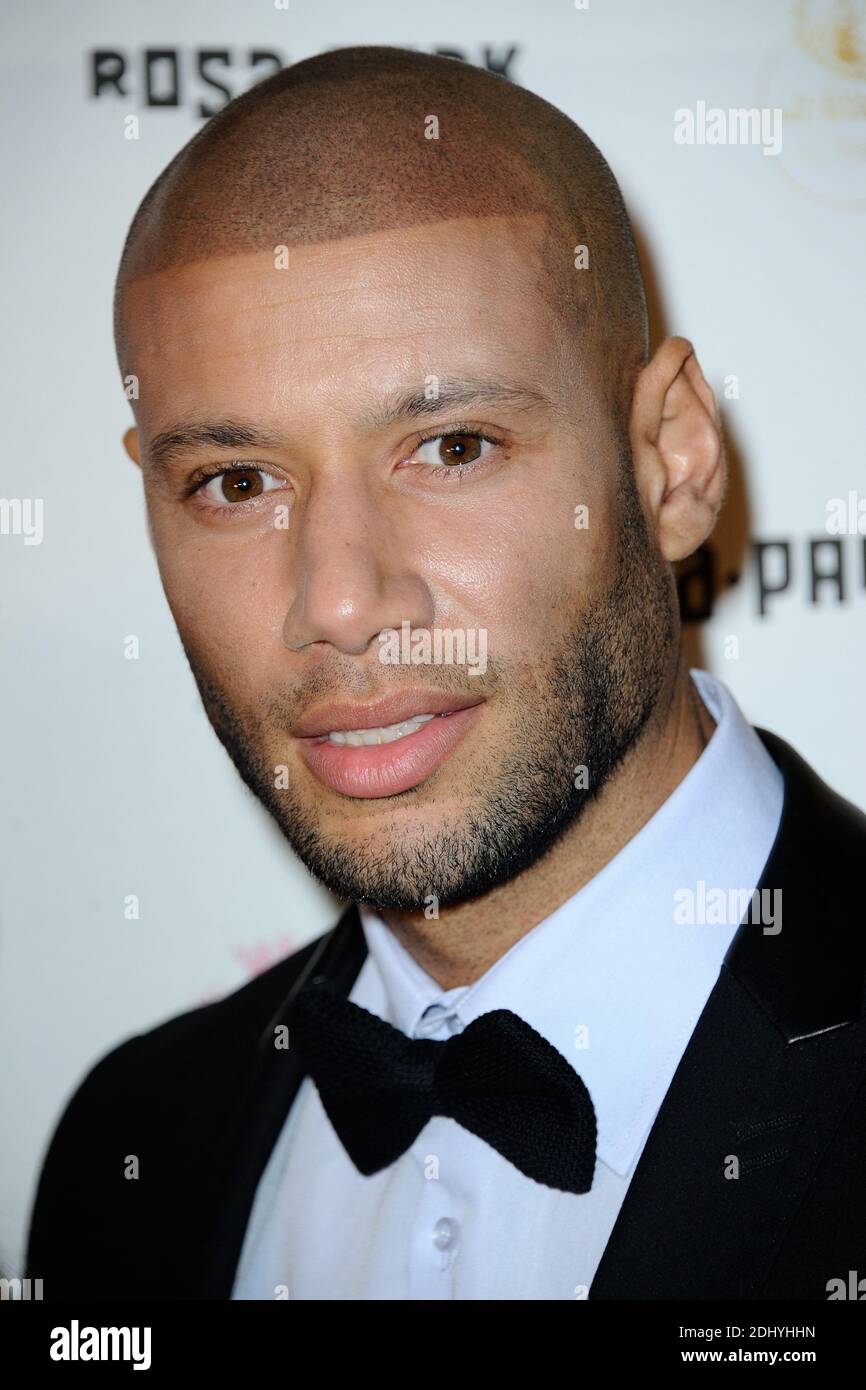 Xavier Delarue assiste au photocall lors de la Soiree-Spectacle donnee ...