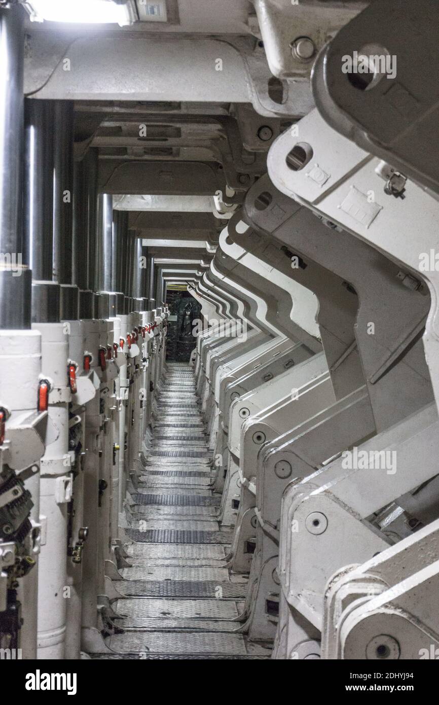 Tunnel boring machine technology hi-res stock photography and images ...