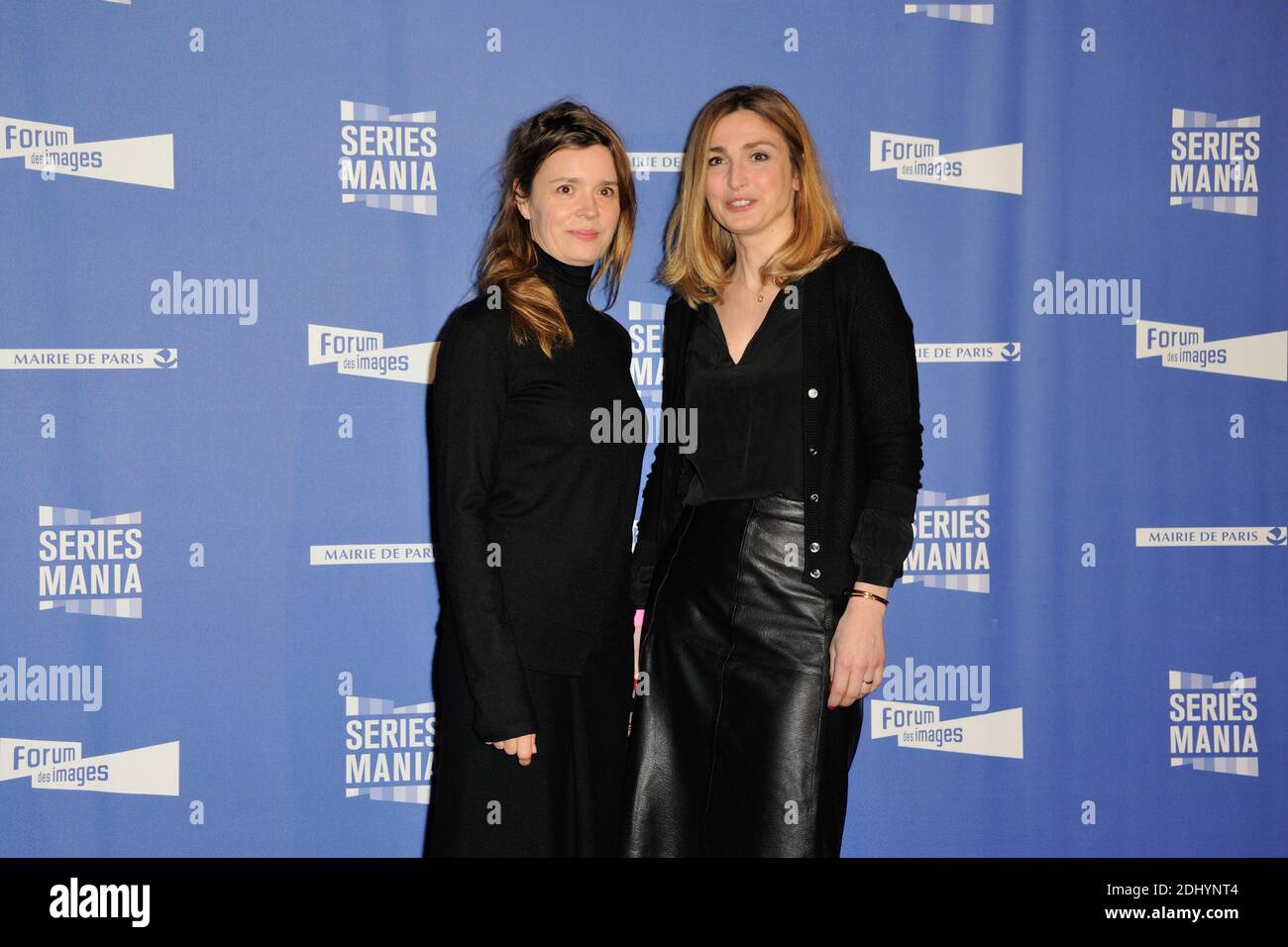 Caroline Proust, Julie Gayet assistent a la ceremonie d'ouverture du ...