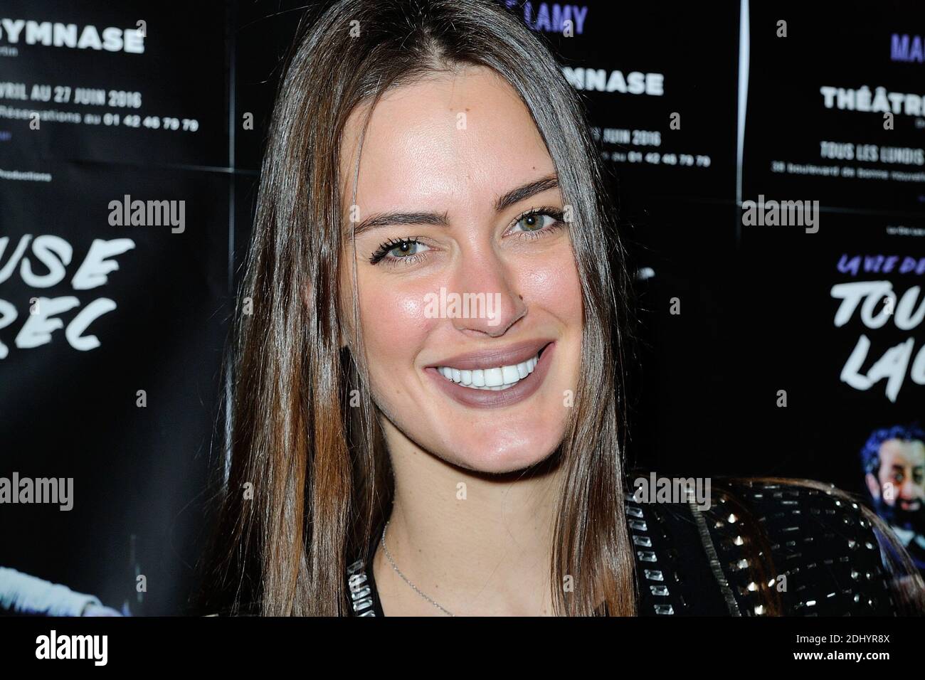 Amina Allam assiste a la Generale de la piece 'Toulouse Lautrec' au ...