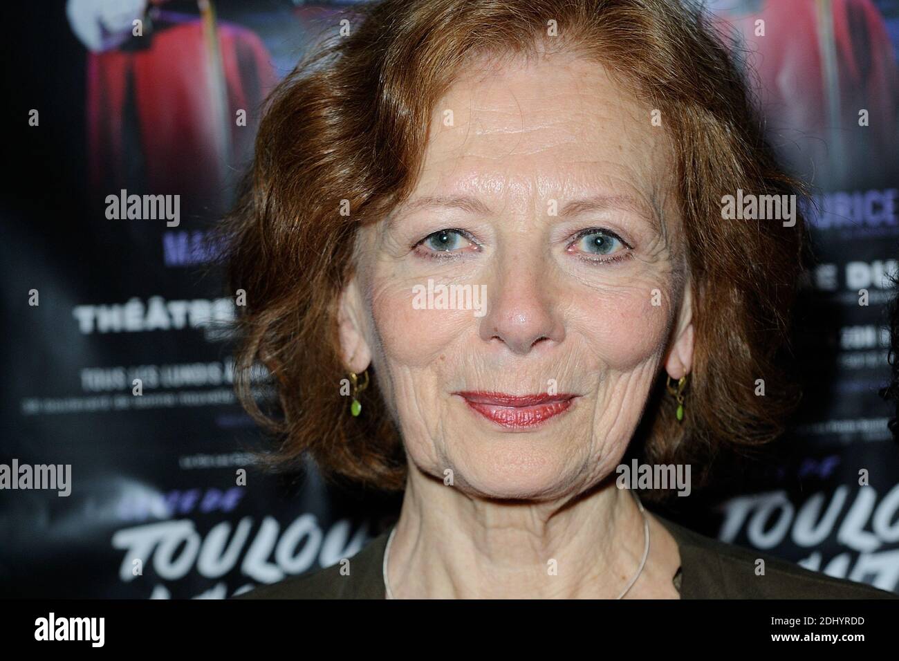 Isa Mercure assiste a la Generale de la piece 'Toulouse Lautrec' au ...