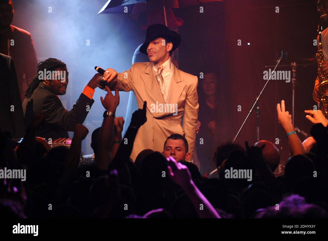 Prince musician hi-res stock photography and images - Alamy