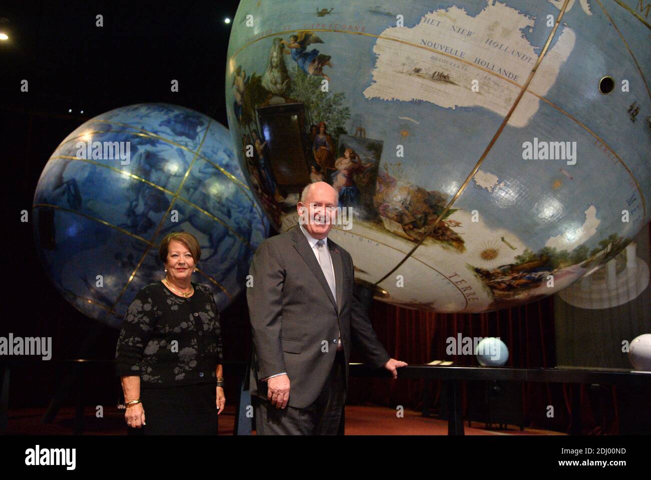 Sir Peter Cosgrove, Governor-General of the commonwealth of Australia ...