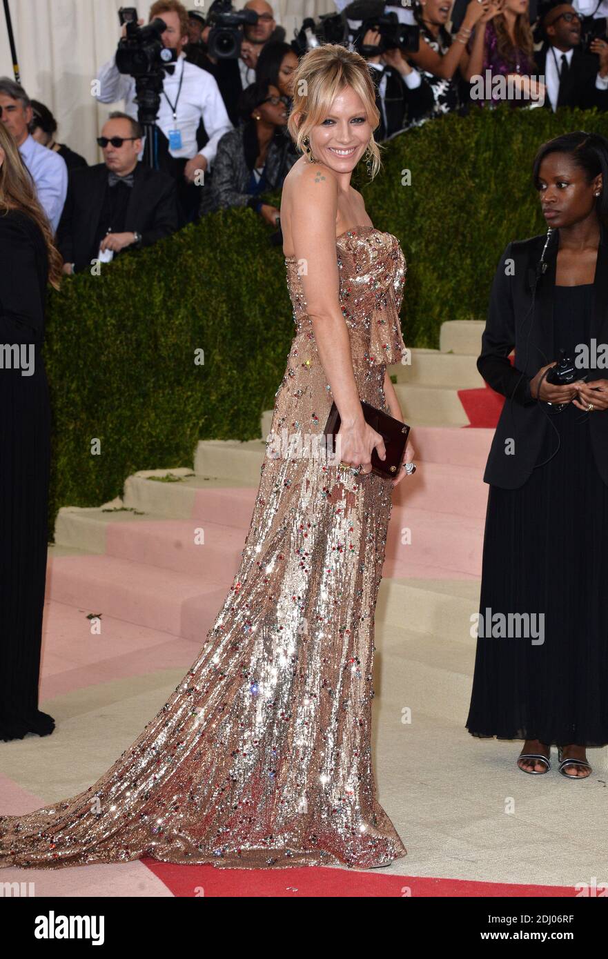 Sienna Miller attends the Manus x Machina: Fashion in an Age of ...