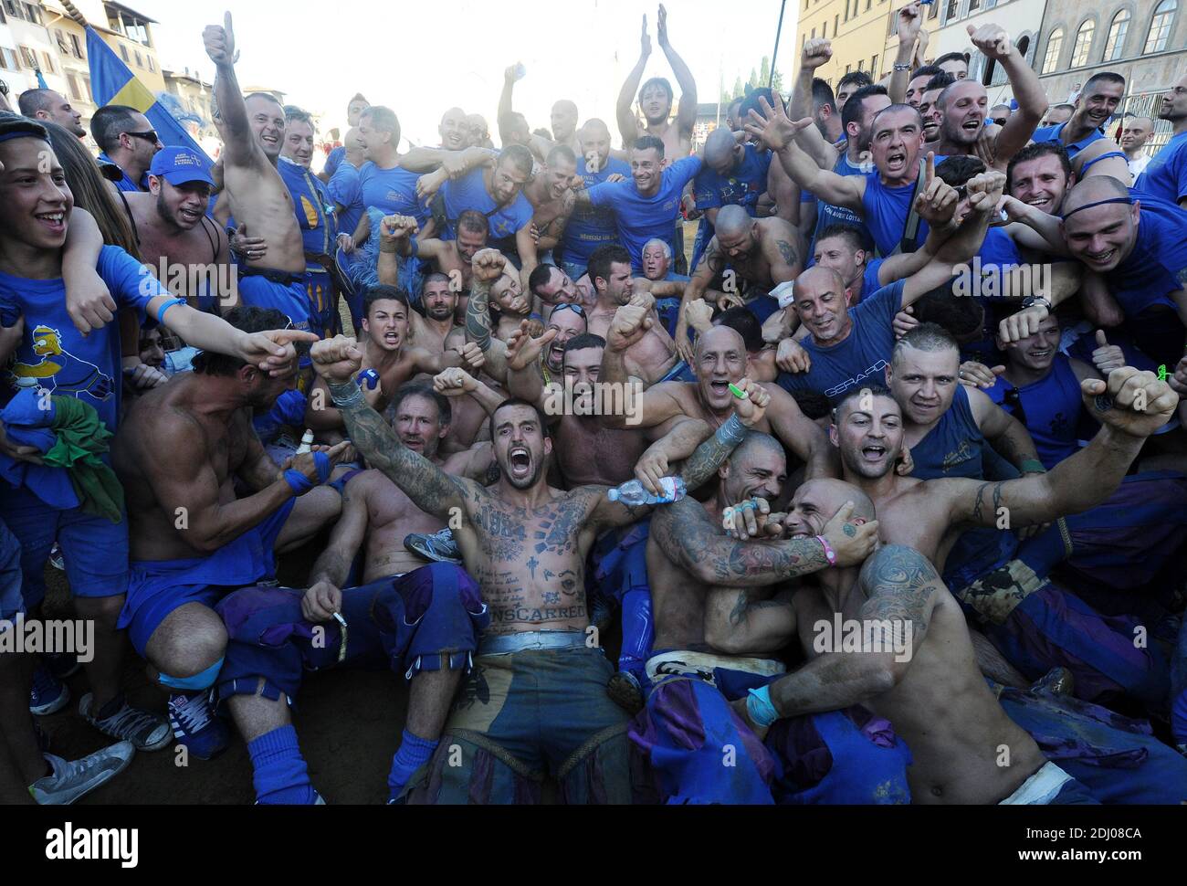 Violent sport hi-res stock photography and images - Alamy