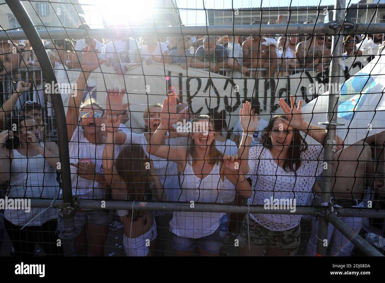 In Florence, Italy with the last gladiatorsthe players of Calcio ...