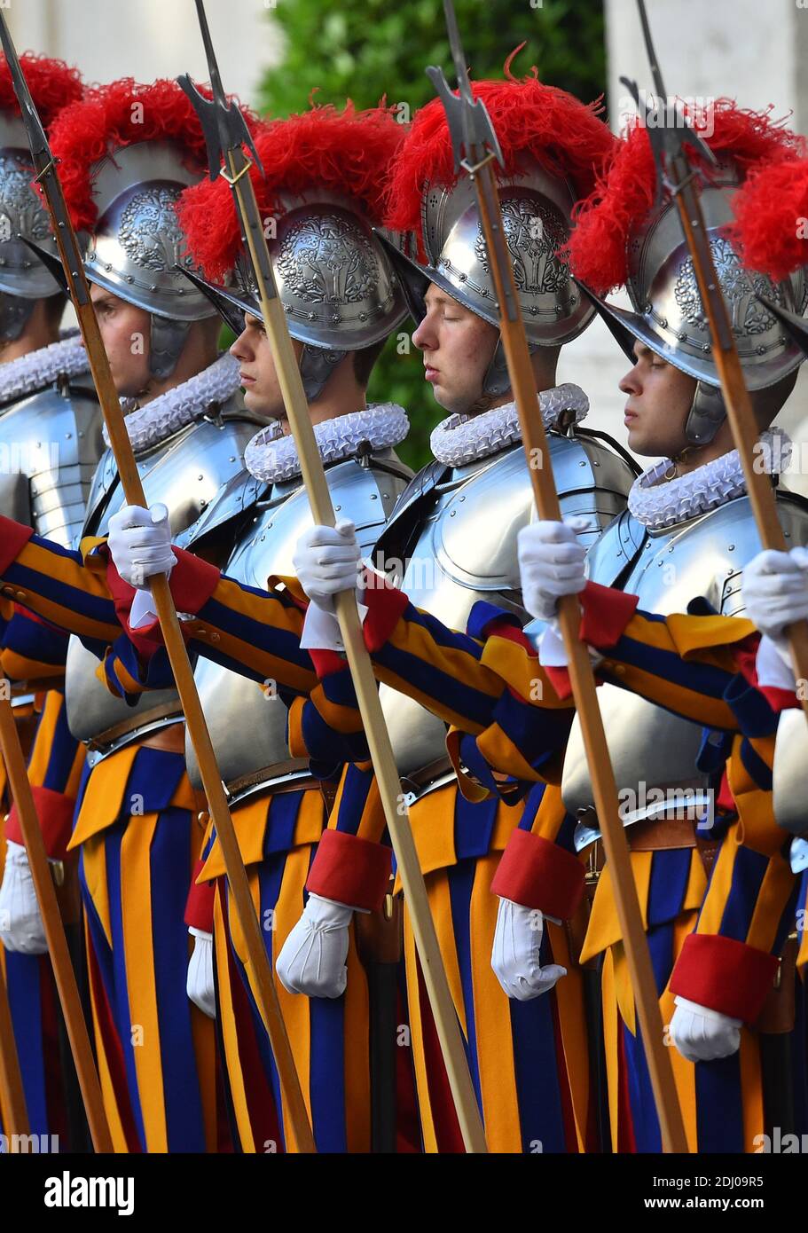The Vatican's Swiss Guards swore in 23 new recruits on May 6, 2016 at ...