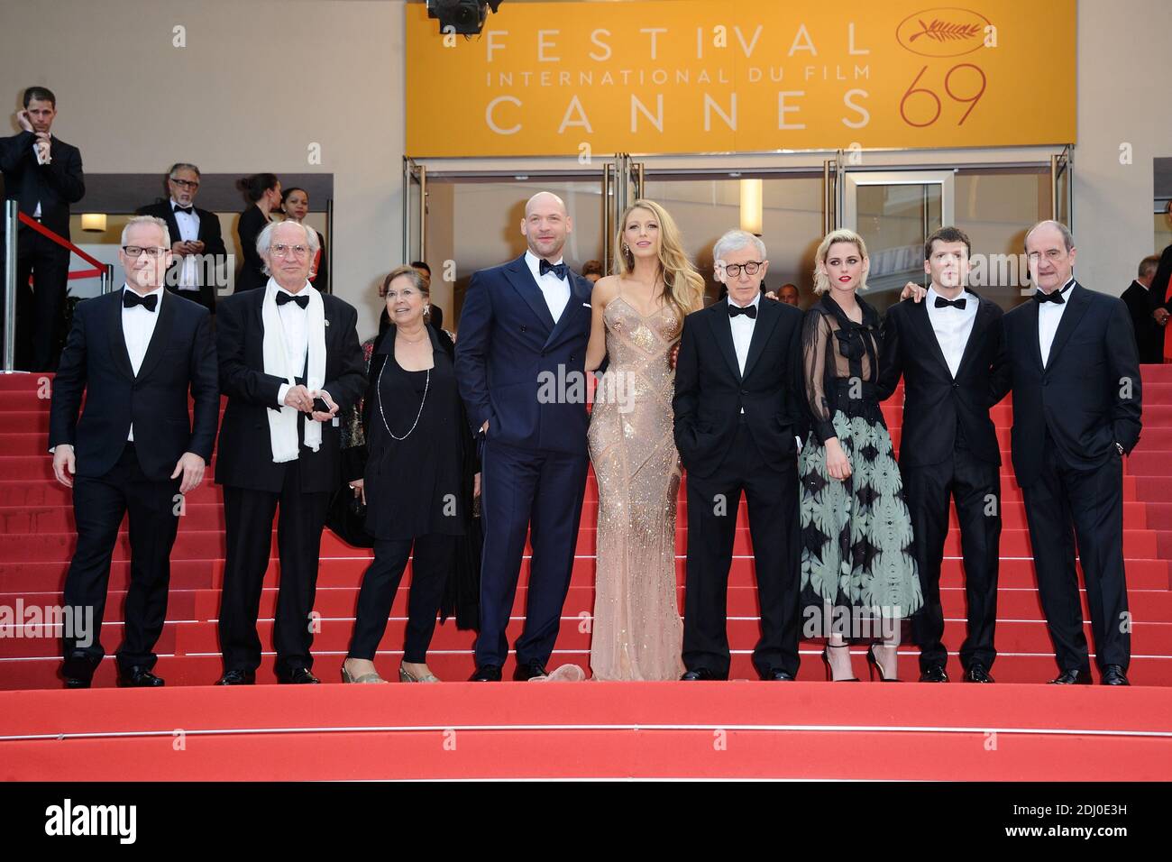 Jesse Eisenberg, Blake Lively, Woody Allen, Blake Lively, Corey Stoll ...