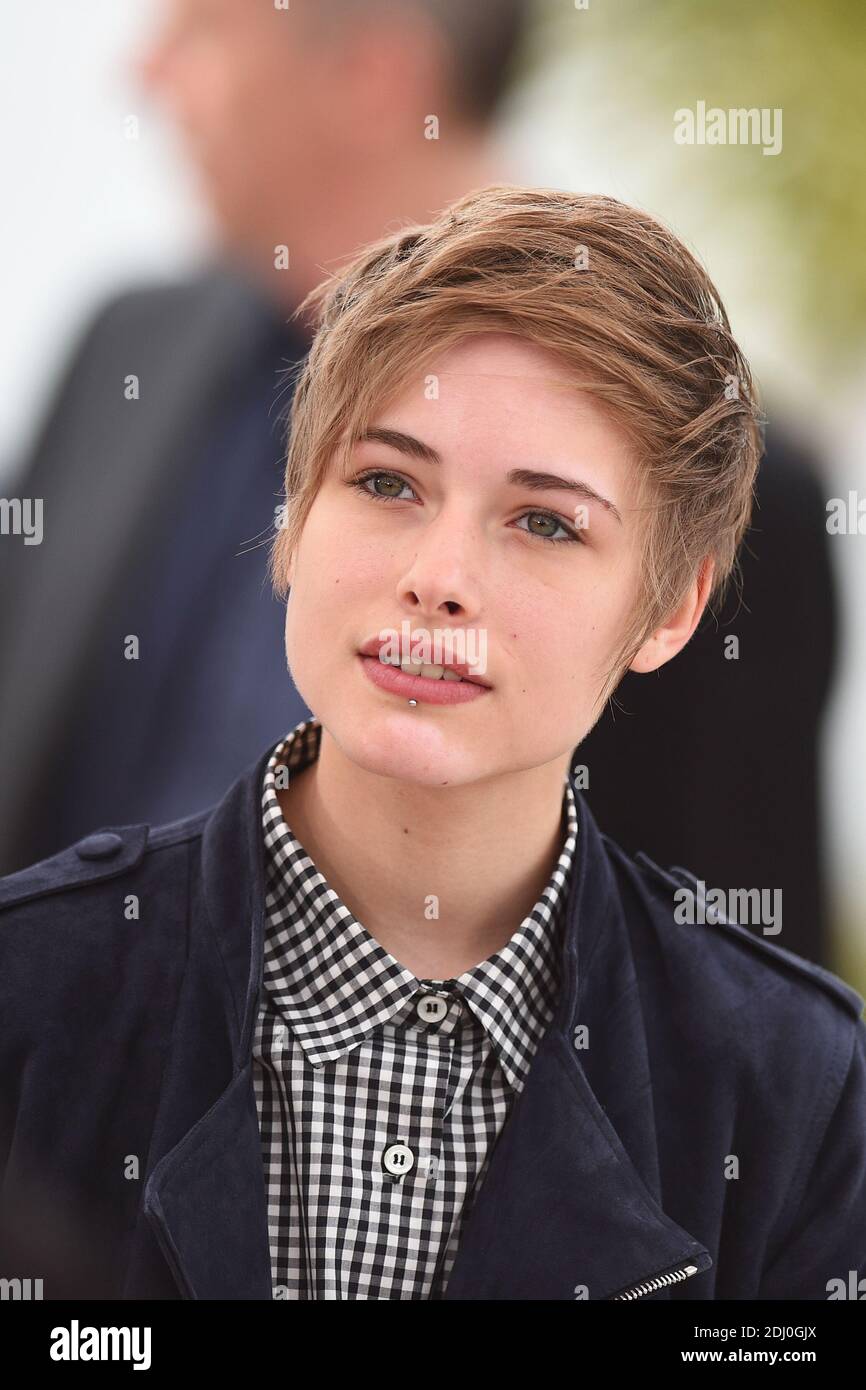 Raph attending the Ma Loute photocall at the Palais Des Festivals in ...