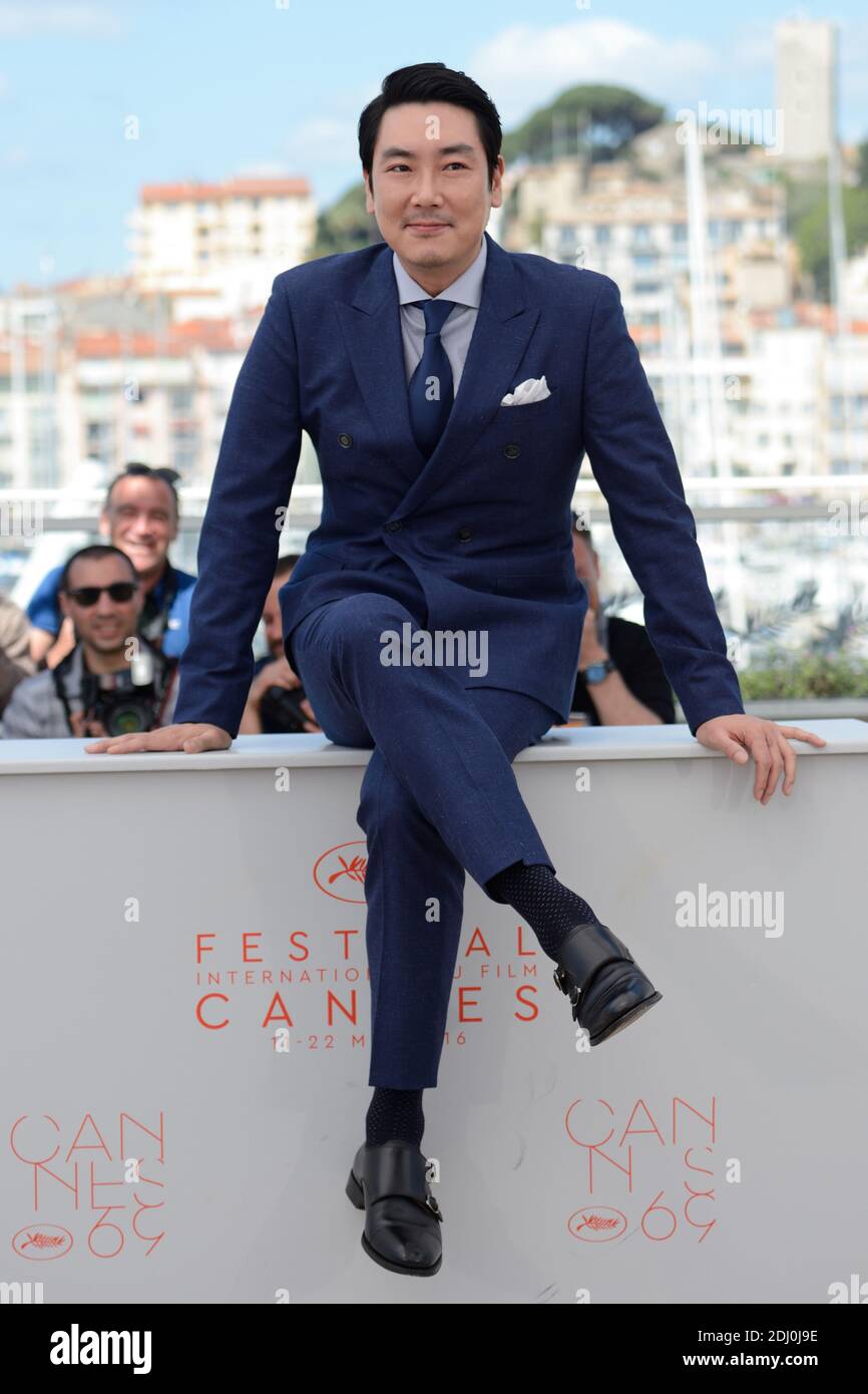 Jo Jing-Woong attending the 'Mademoiselle' Photocall at the Palais Des ...