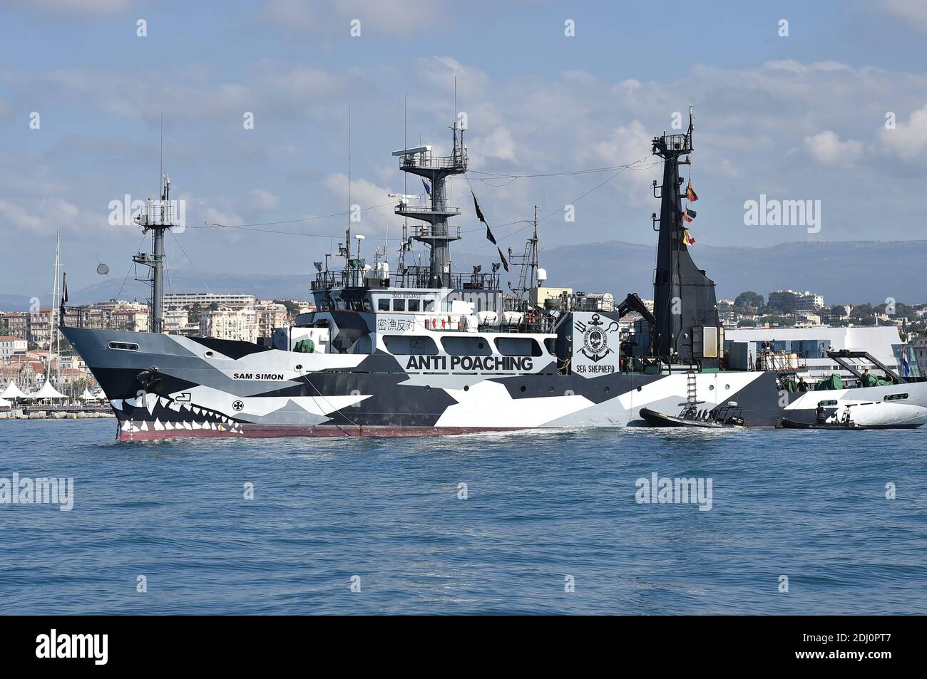 Where Does Sea Shepherd Get Its Funding