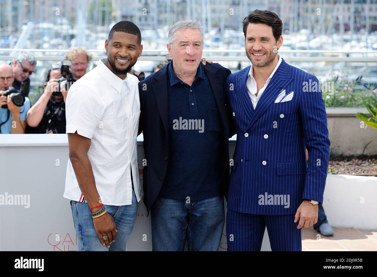 Usher Raymond IV, Robert de Niro and Edgar Ramirez attending the 'Hands ...