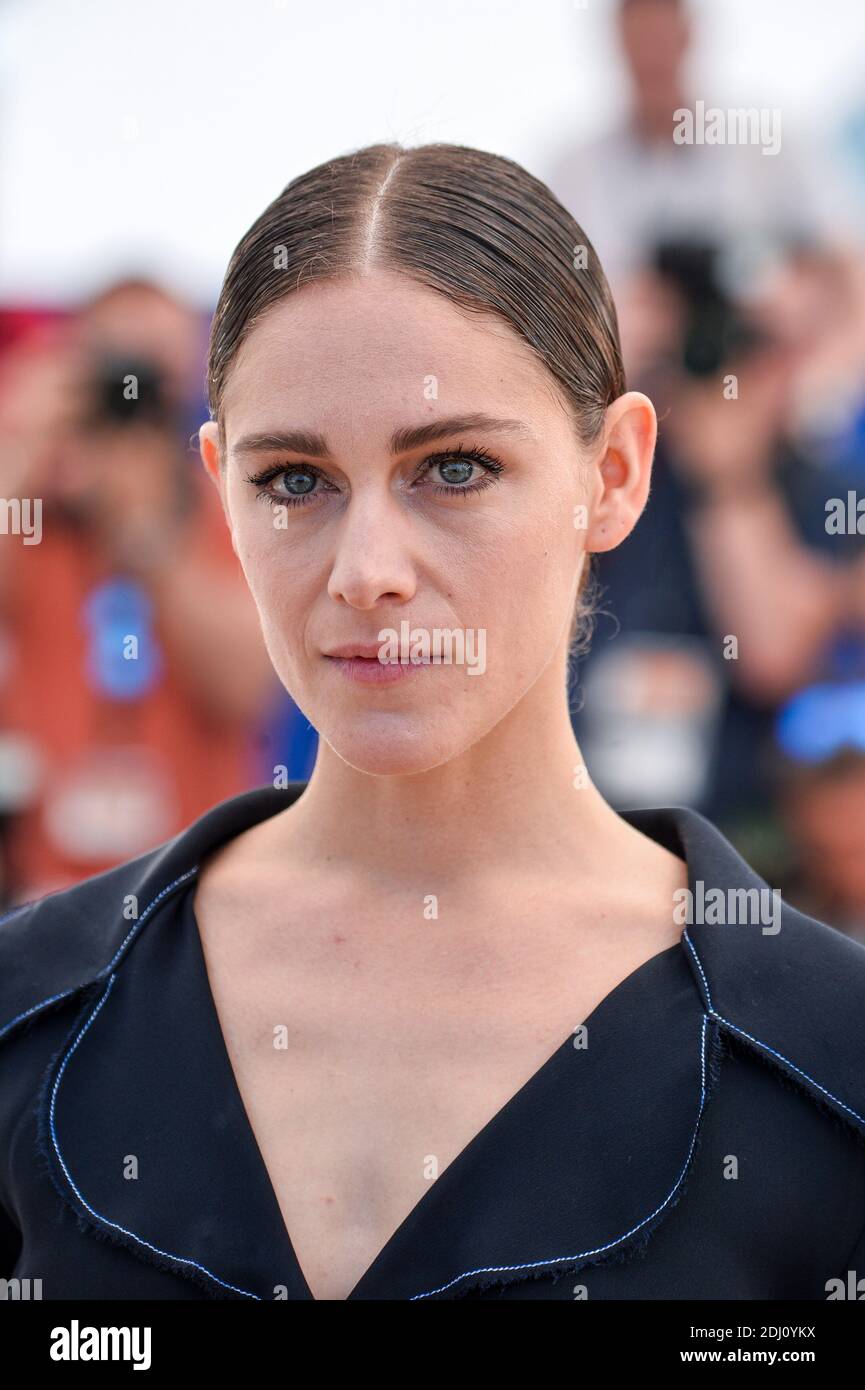 Ariane Labed attending the Voir Du Pays photocall at the Palais Des ...