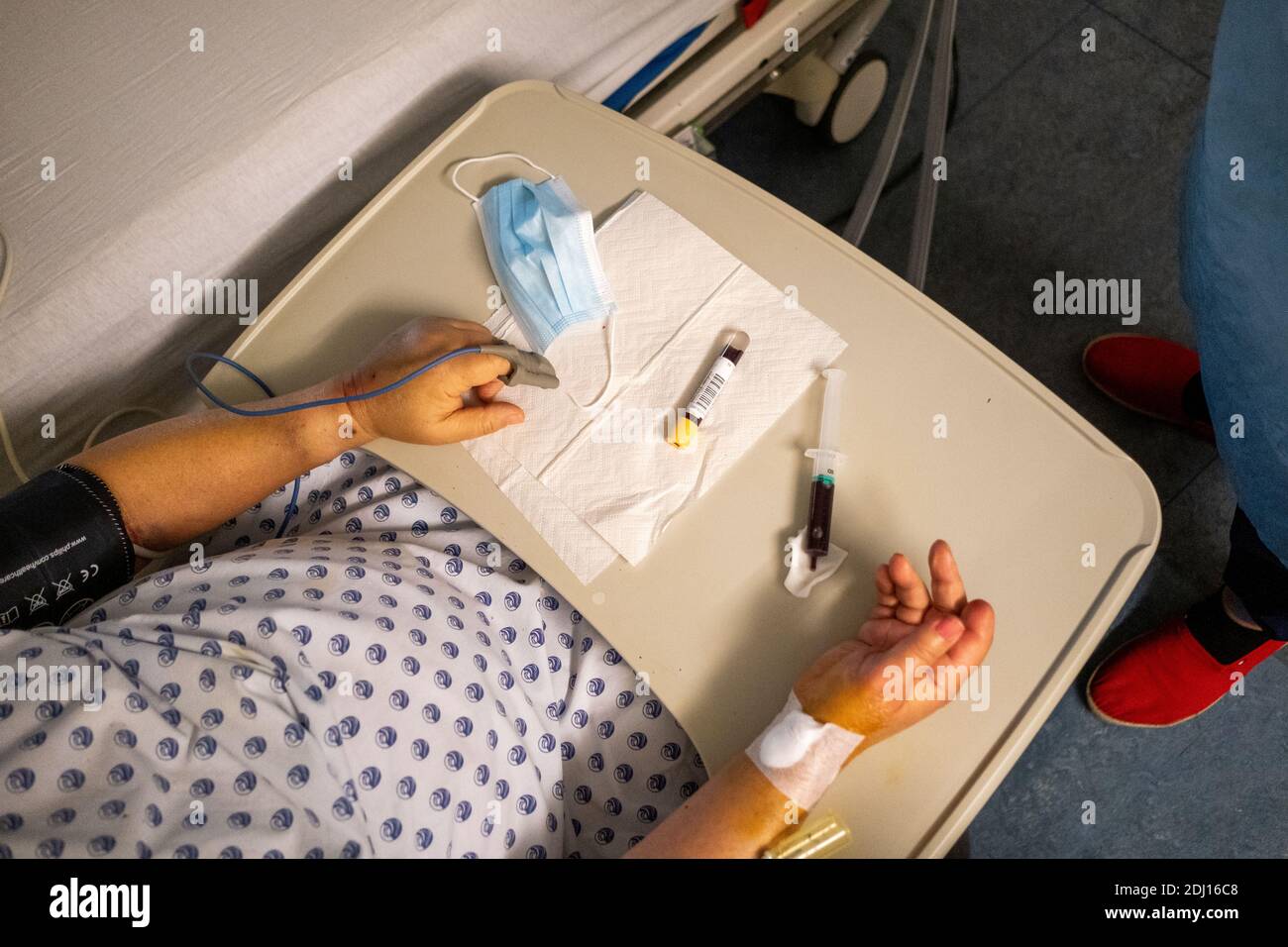 Report at the intensive care unit of the Liege hospital very impacted ...