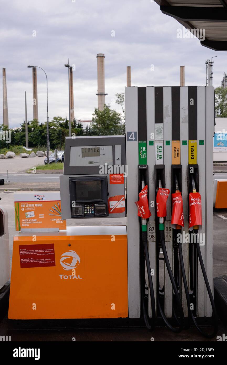 Oil Crisis in France.Oil shortage in a gas station in front of an oil ...