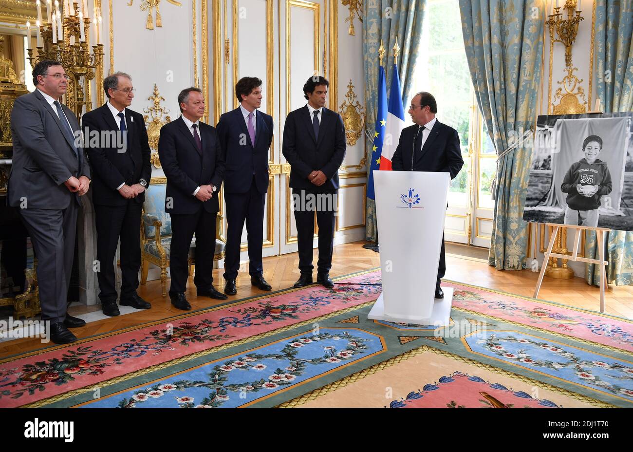 (L-R) French Secretary of State for Sport Thierry Braillard, Sport dans ...