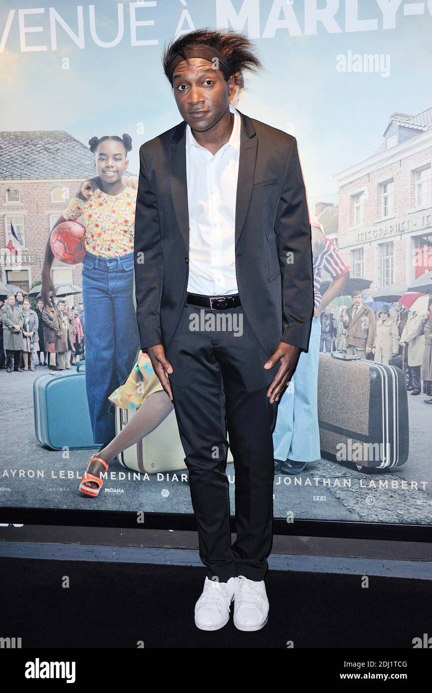Kamini Zantoko assiste a l'avant-premiere du film 'Bienvenue a Marly ...