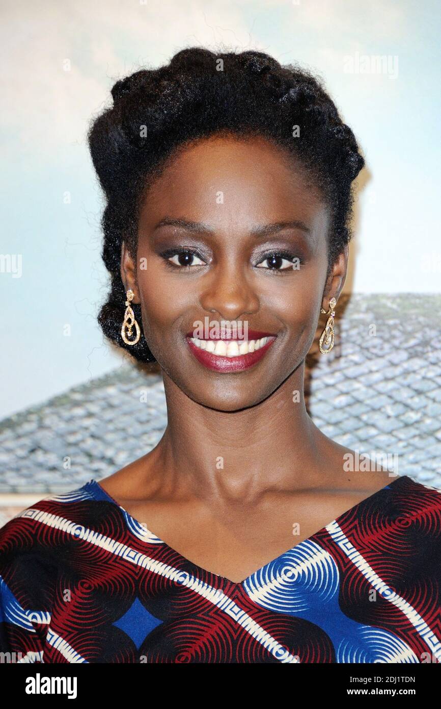 Aissa Maiga assiste a l'avant-premiere du film 'Bienvenue a Marly ...