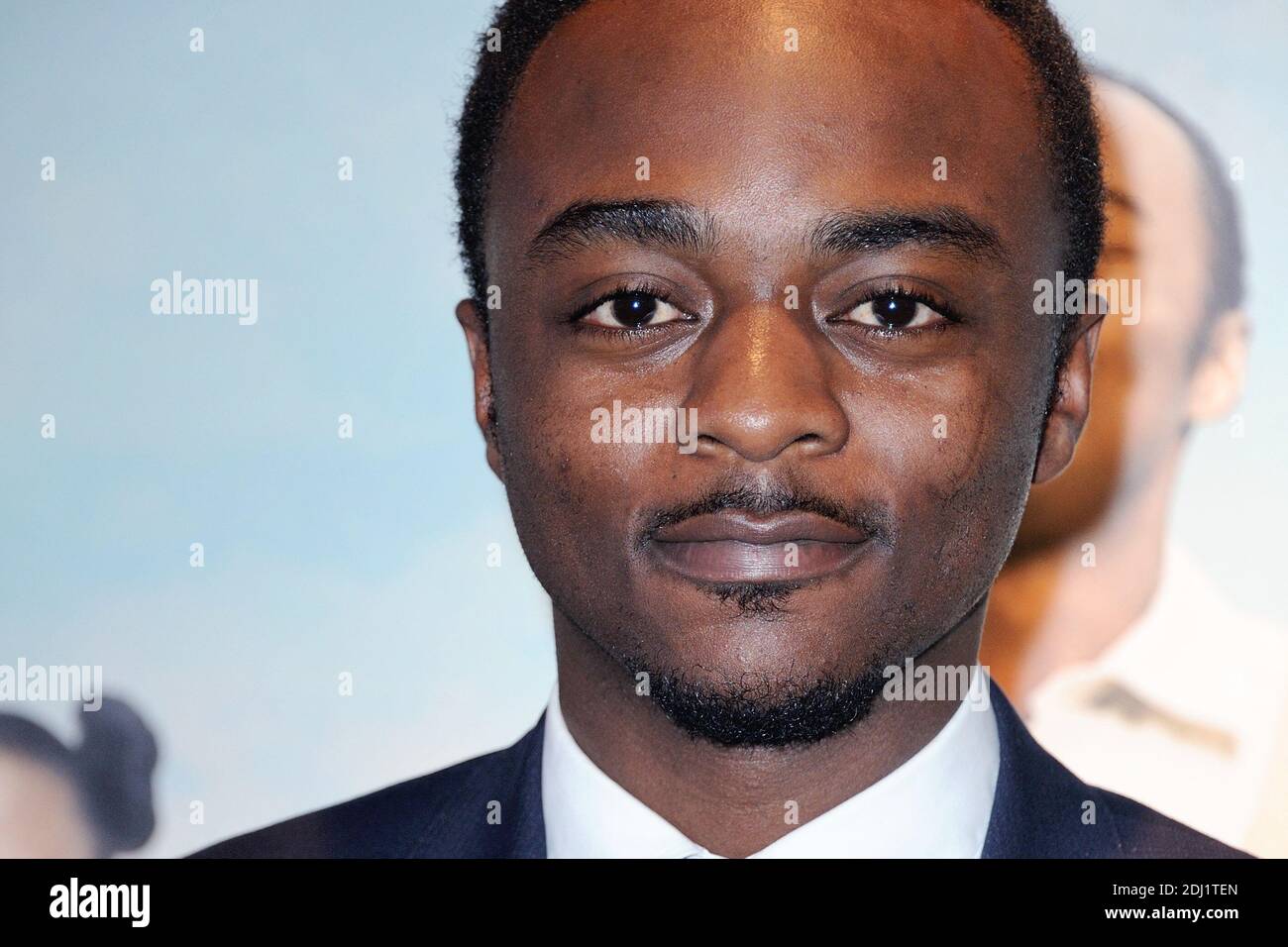 Marc Zinga assiste a l'avant-premiere du film 'Bienvenue a Marly ...