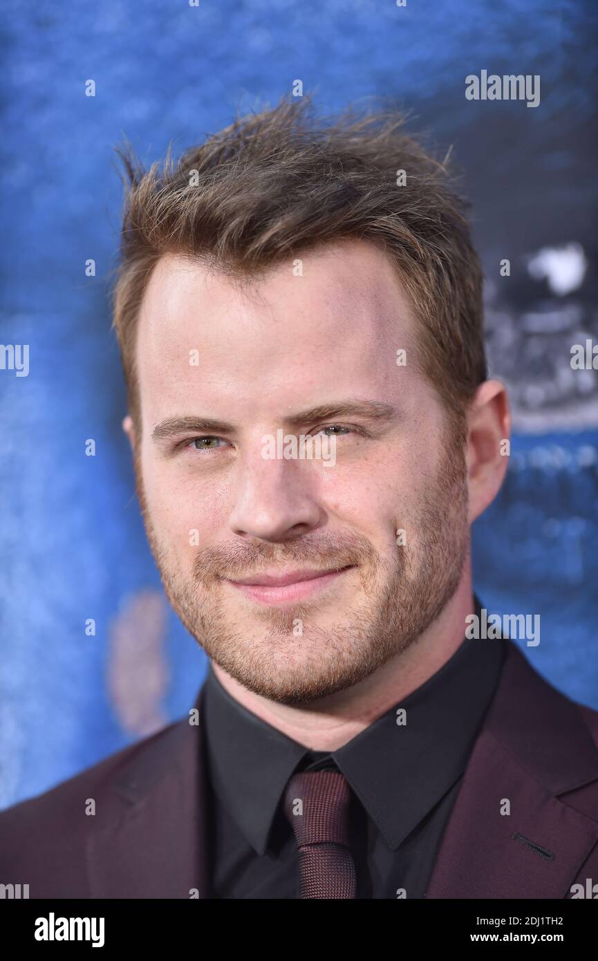 Rob Kazinsky attends the Premiere of Universal Pictures' 'Warcraft' at ...