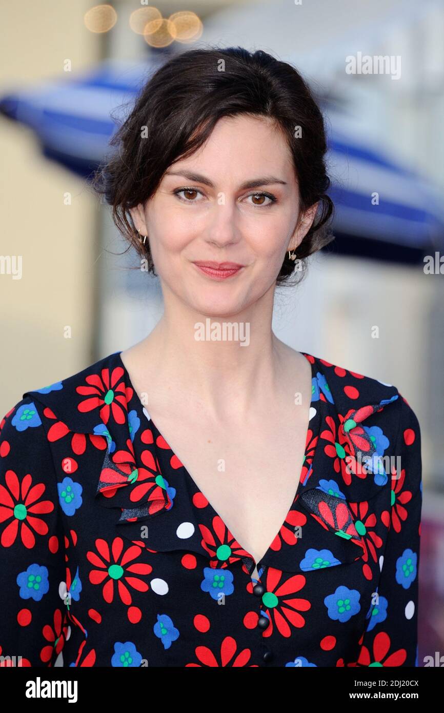 Julia faure hi-res stock photography and images - Alamy