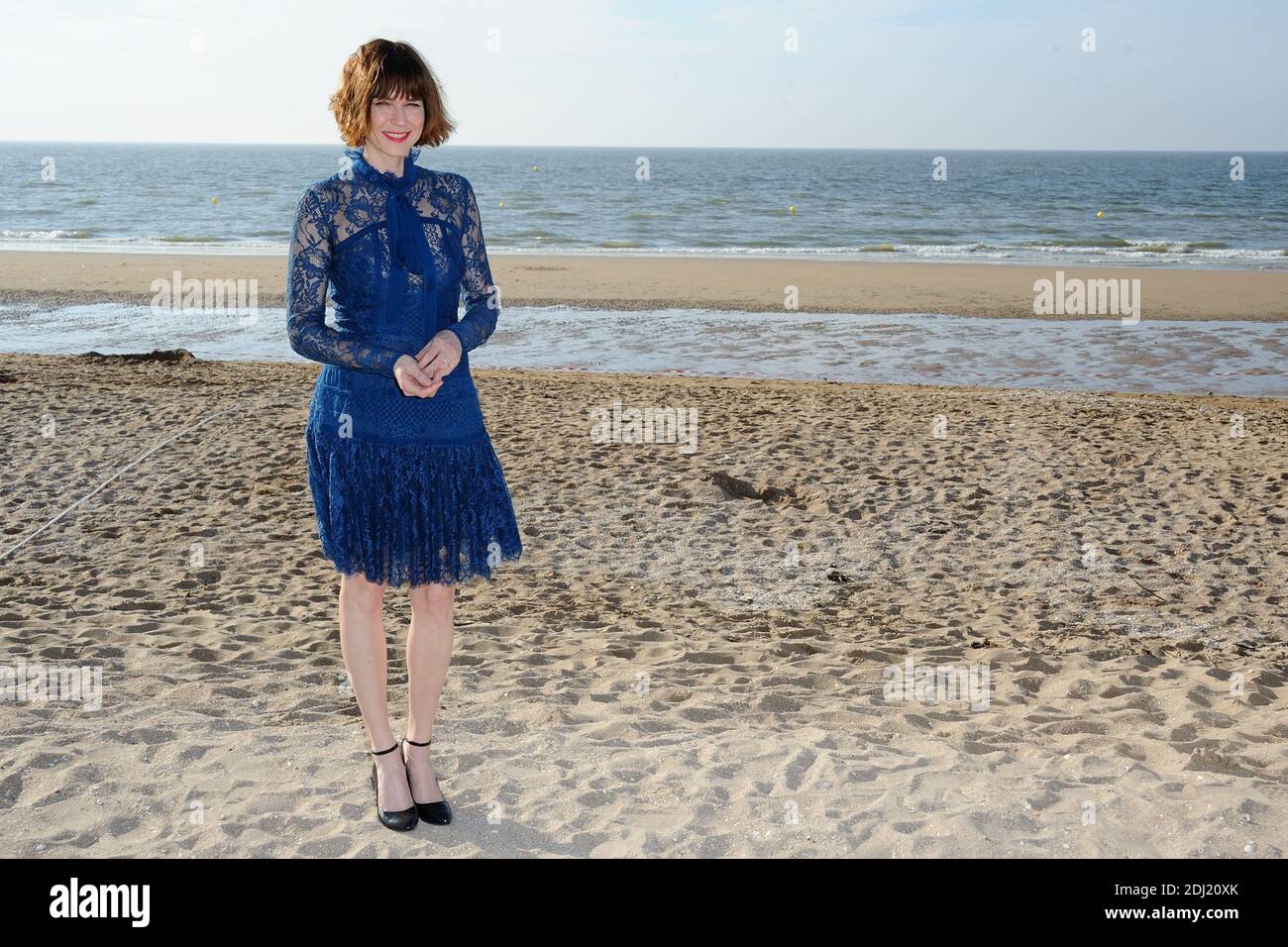 Marie-Jose Croze assiste a un photocall lors du 30eme Festival du Film ...