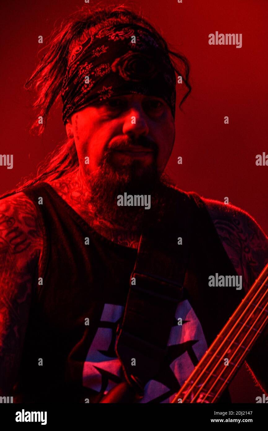 KoRn performing live during the 1st edition of the Download Festival in ...