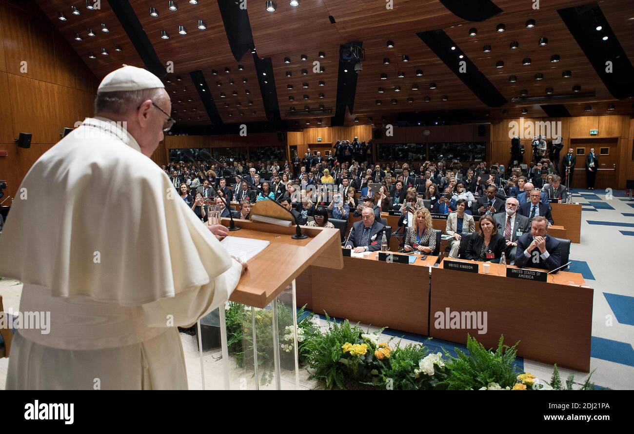 Pope Francis visited the United Nations World Food Program headquarters ...