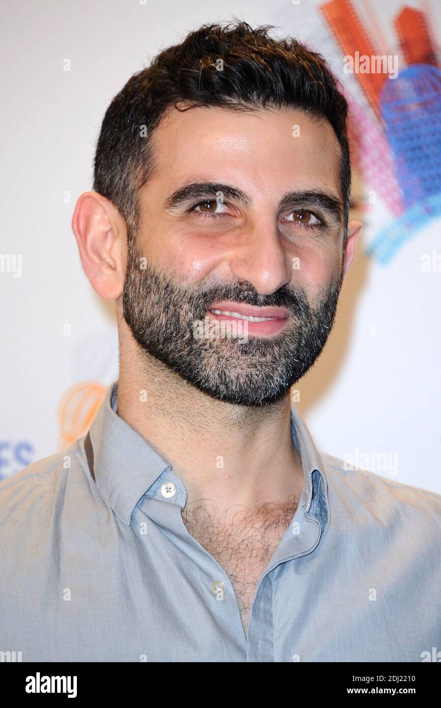 Kheiron assiste au Diner de Gala Nuits en Or 2016 a l'Unesco a Paris ...