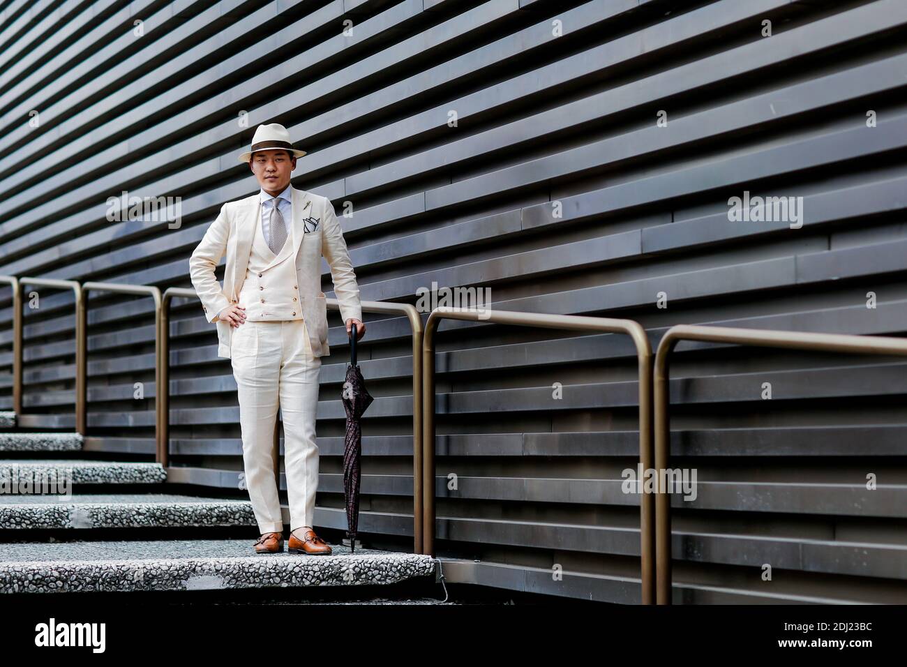 Street style, Seongsu Kim at Pitti Uomo 90 held at Fortaleza Da Basso ...