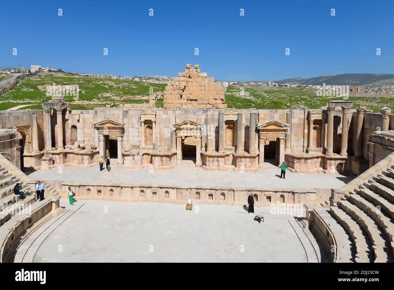 Jerash theatre hi-res stock photography and images - Alamy