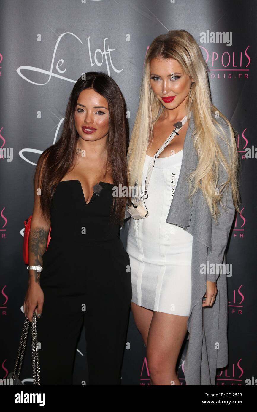 Aurelie et Andreane de l'émission Les Anges de la Téléréalité 8 lors d ...