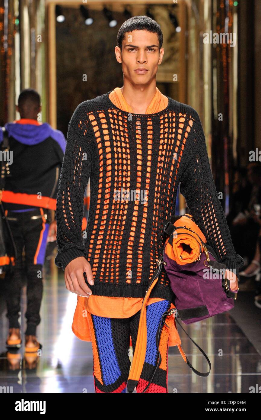 A model walks the runway during the Balmain Menswear Spring/Summer 2017 ...