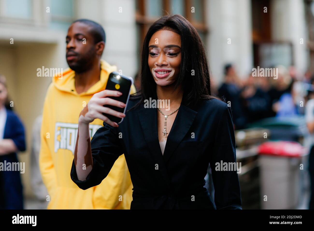 Street style,Canadian model Chantelle Brown-Young aka Winnie Harlow ...