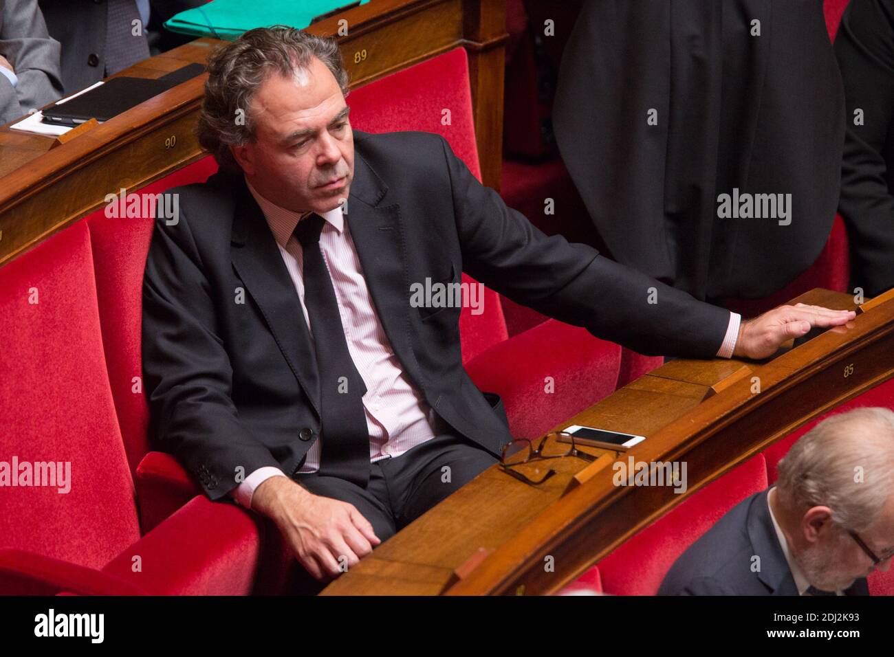 LUC CHATEL - ASSEMBLEE NATIONALE - SEANCE DE QUESTIONS AU GOUVERNEMENT ...