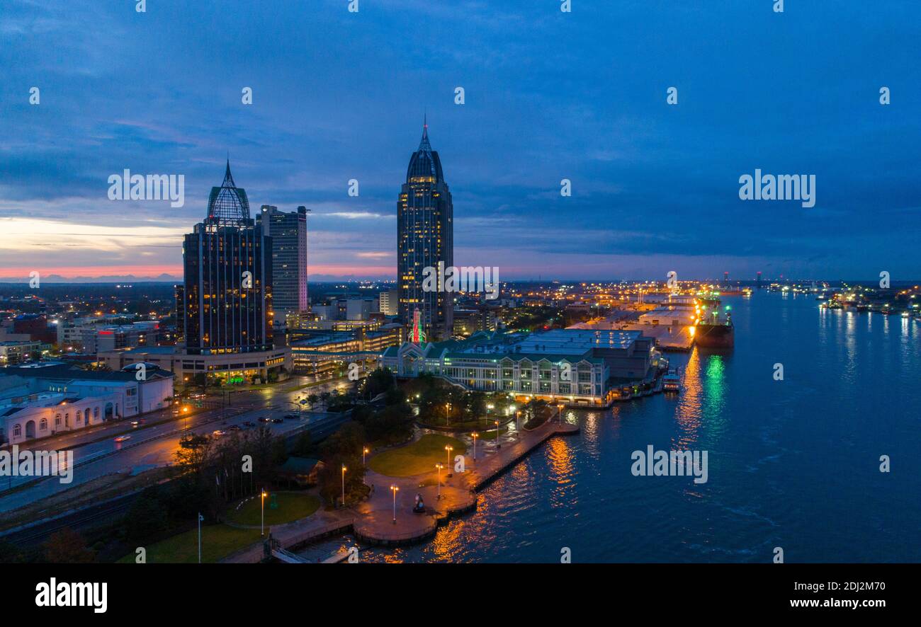 Downtown Mobile, Alabama waterfront skyline at sunset Stock Photo - Alamy