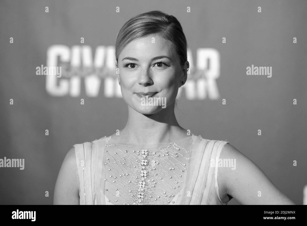 Emily vancamp Black and White Stock Photos & Images - Alamy